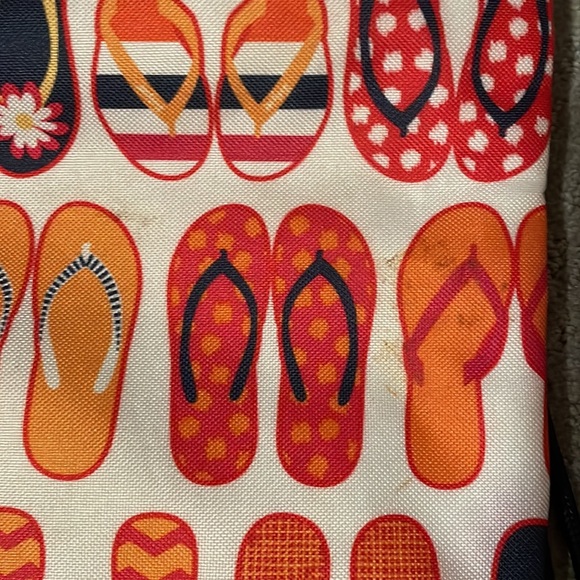thirty-one | Bags | Thirtyone Flip Flop Backpack With Front Zipper ...